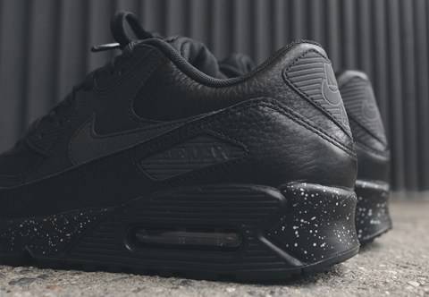 Nike Air Max 90 Premium "Oreo" - SneakerNews.com