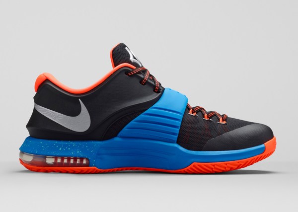 Nike KD 7 "On The Road" - SneakerNews.com