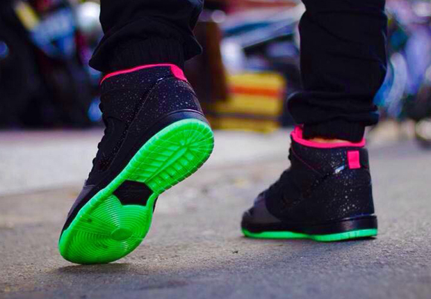 Nike SB Dunk High "Yeezy" Releasing on Black Friday - SneakerNews.com