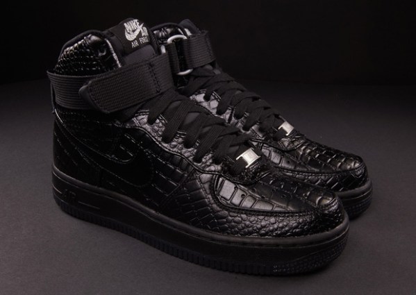 Nike Women's Air Force 1 "Croc" Pack - Available - SneakerNews.com