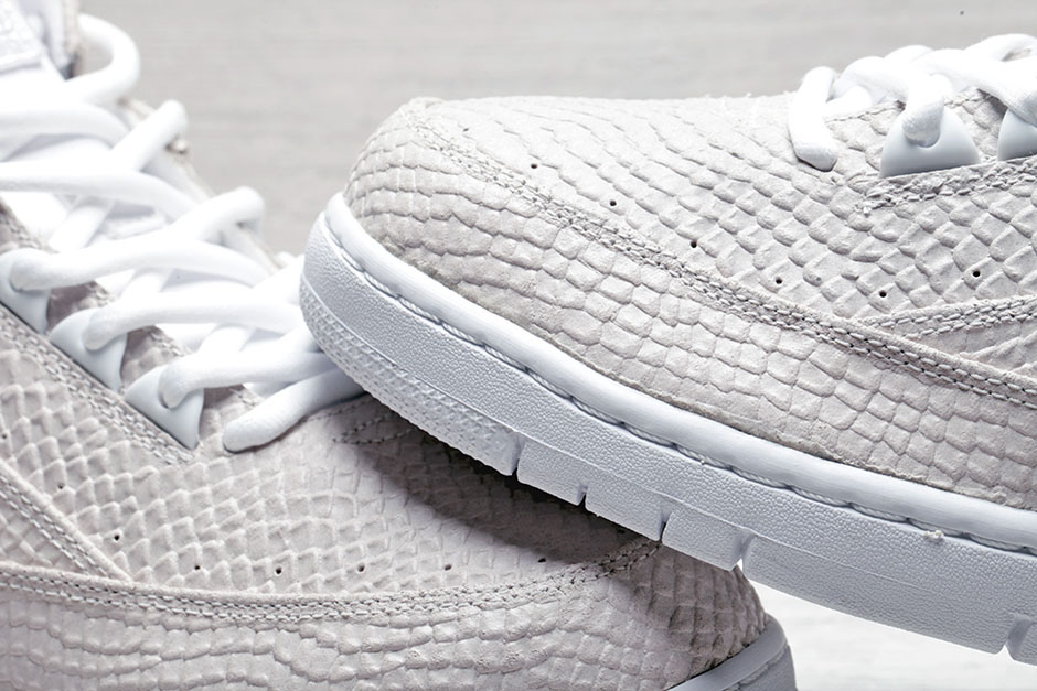 A Detailed Look at the Nike Air Python SP Releases For November ...