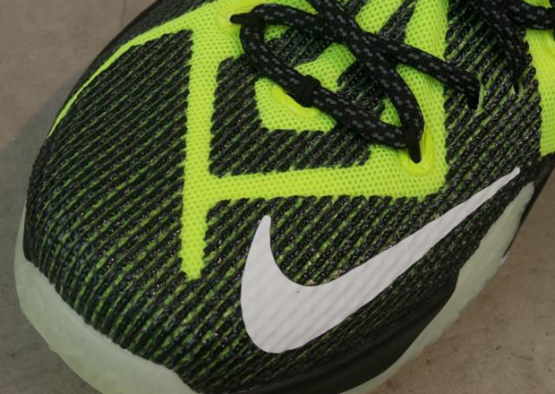 A Look at NIKEiD LeBron 12 Samples - SneakerNews.com