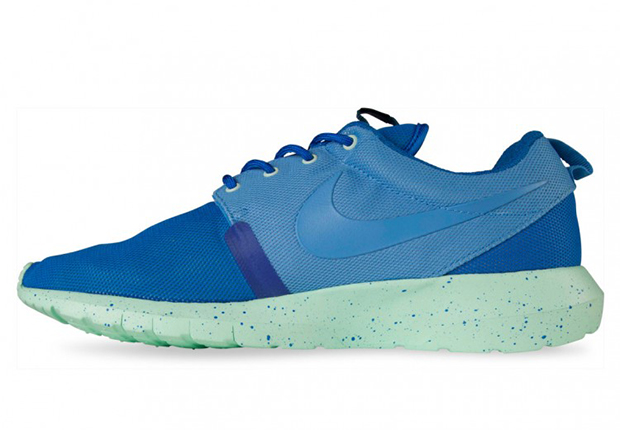 Nike Roshe Run NM - Heritage Blue - Hyper Cobalt - SneakerNews.com