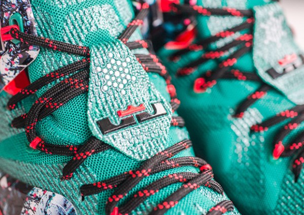 Nike LeBron 12 "Christmas" - Release Reminder - SneakerNews.com