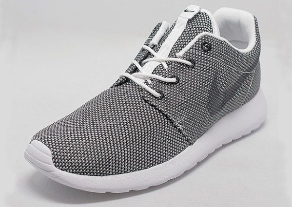 Nike Roshe Run - Black Mesh - White - SneakerNews.com