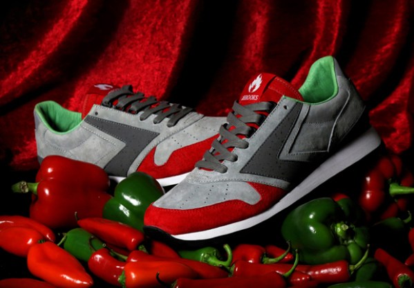 hanon x Brooks Chariot "Scotch Bonnet" - SneakerNews.com