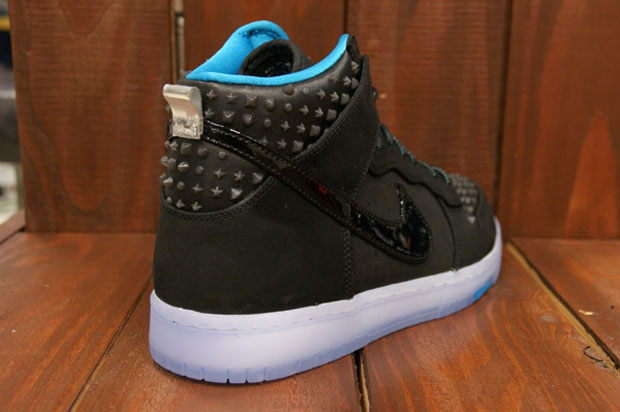 Nike Dunk High CMFT Premium "All-Star" - SneakerNews.com