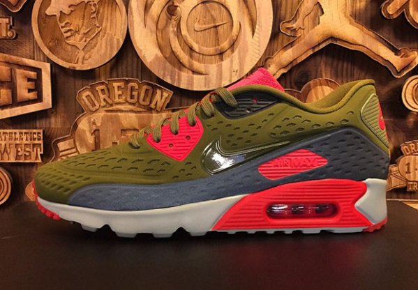 Nike Revamps The Air Max 90 Into The Ultra BR - SneakerNews.com