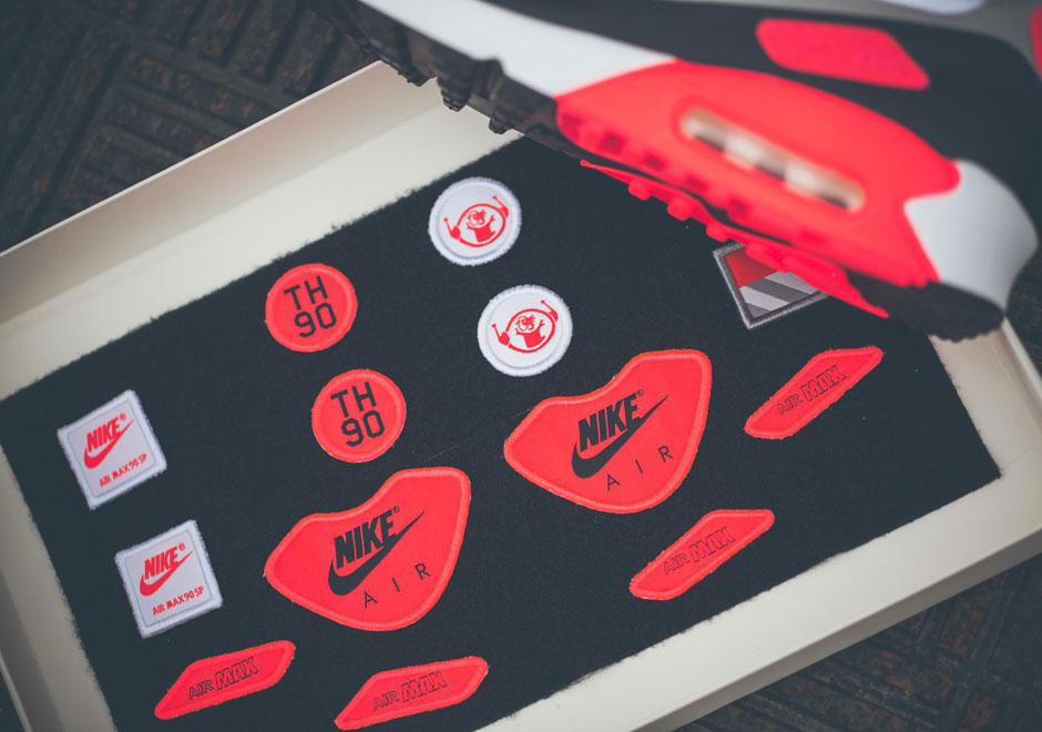 Nike Is Releasing Original Air Maxes in "Patch" Form - SneakerNews.com