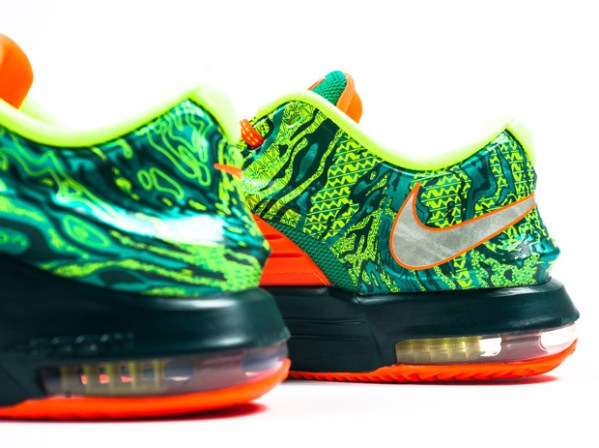Nike KD 7 "Weatherman" - Release Reminder - SneakerNews.com