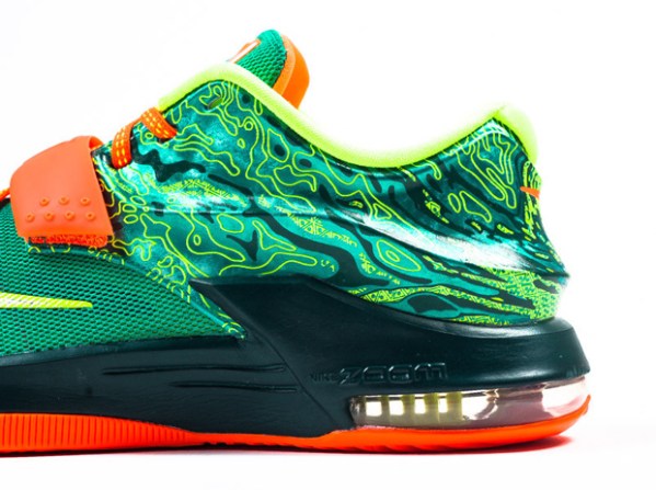 Nike KD 7 "Weatherman" - Release Reminder - SneakerNews.com