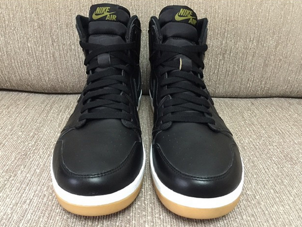 A First Look At The Air Jordan 1.5 Hybrid - SneakerNews.com