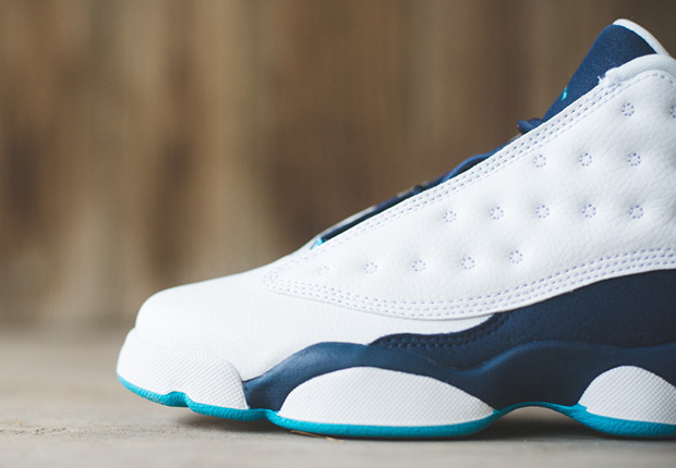 The Air Jordan 13 Low “Hornets” Arrives Next Weekend - SneakerNews.com