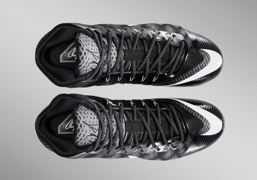 Calvin Johnson's New Signature Nike Cleats - SneakerNews.com