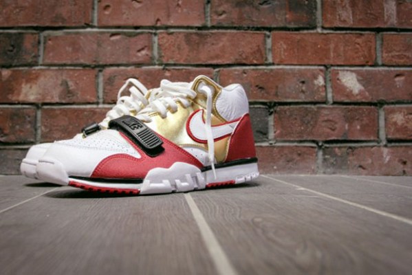Jerry Rice Honored In Upcoming Nike Air Trainer 1 Release - SneakerNews.com