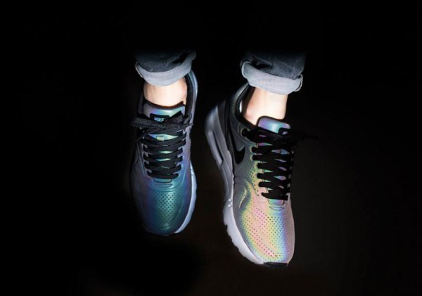 A Closer Look At The Color-Changing Nike Air Max Releases - SneakerNews.com