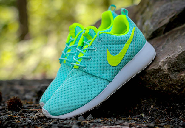 Nike Womens Roshe One BR - Artisan Teal - Volt - SneakerNews.com