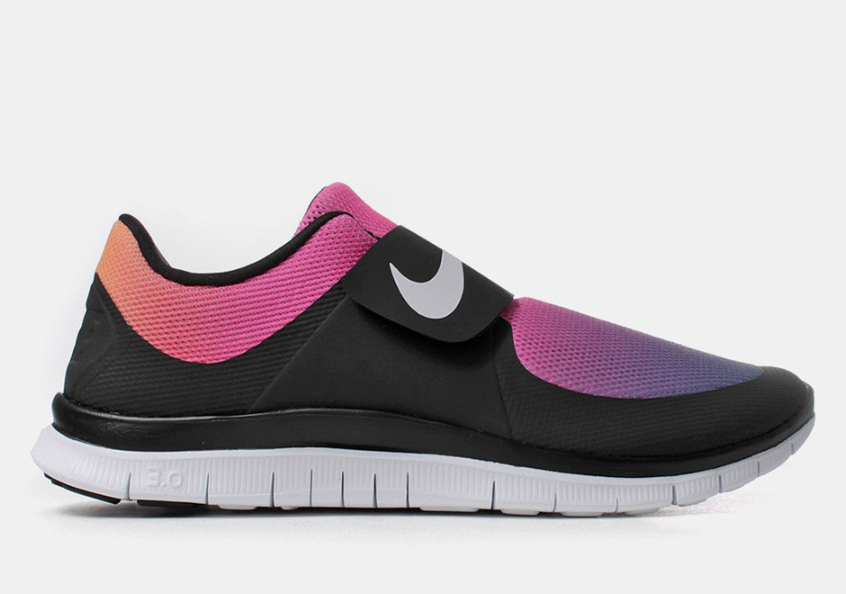 Soothing Vibes in the Nike Sportswear "Sunset" Pack - SneakerNews.com