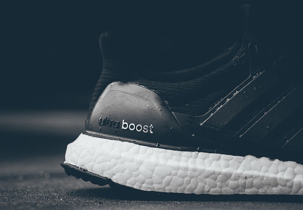 A Black Colorway of the adidas Ultra Boost is Available - SneakerNews.com