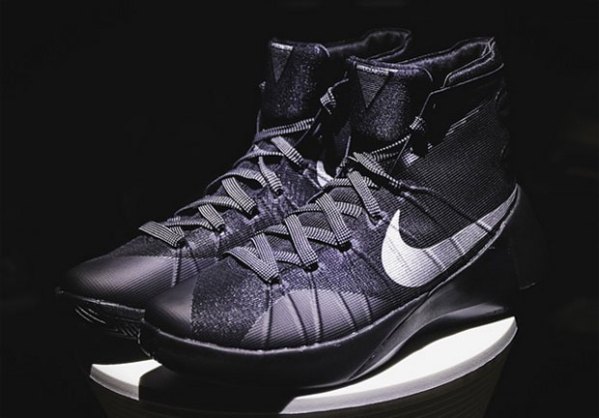 The Nike Hyperdunk 2015 Is Releasing Soon - SneakerNews.com