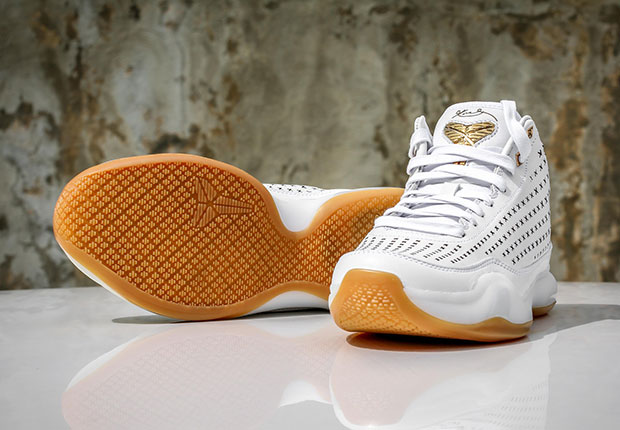 Nike Kobe 10 Mid EXT - Release Reminder - SneakerNews.com