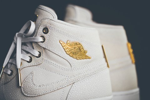 Pinnacle Air Jordan 1 24k Gold | SneakerNews.com
