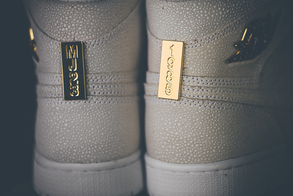 Pinnacle Air Jordan 1 24k Gold | SneakerNews.com