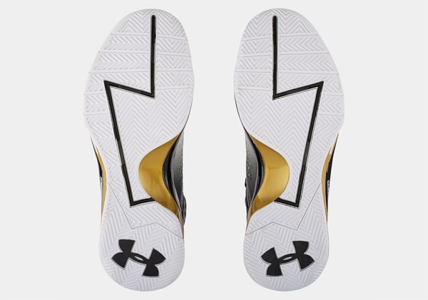 Curry One MVP | SneakerNews.com