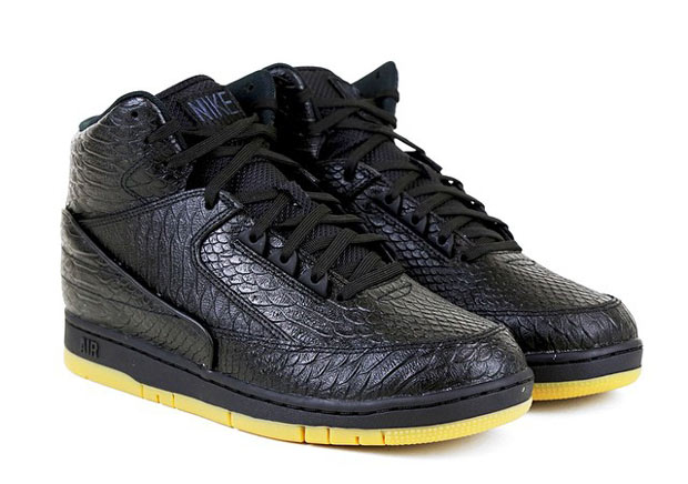 The Nike Air Python Arrives in “Black/Gum” - SneakerNews.com
