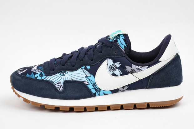 Yet Another Colorway For Nike's "Aloha" Theme - SneakerNews.com