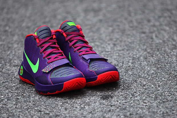 The Newest Nike KD Ditches The Low-Top - SneakerNews.com