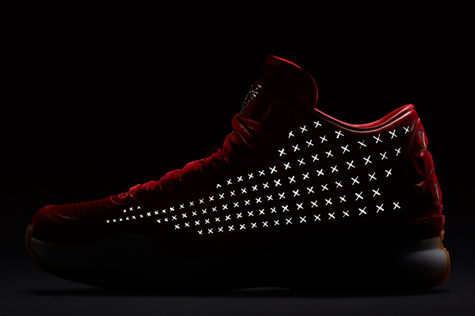 This Nike Kobe 10 EXT Mid "Red/Gum" Is Now Available - SneakerNews.com