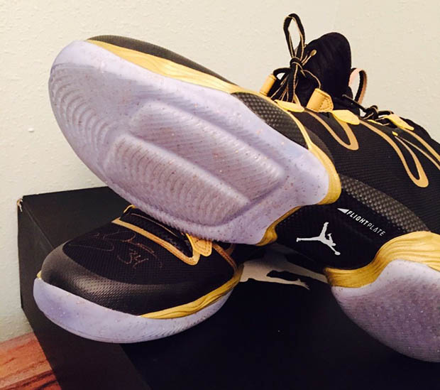 These Air Jordan PEs For Grammy Night Are Up For Grabs - SneakerNews.com