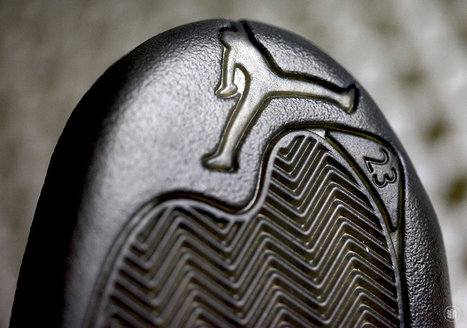 A Detailed Look At Drake's Air Jordan 12 "OVO" - SneakerNews.com