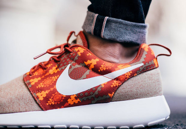 Earthy Tones On The Nike Roshe Run "Aztec Print" - SneakerNews.com