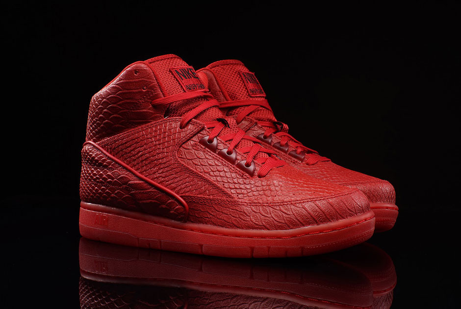 This Sneaker Detail Needs To Be Put To Rest - SneakerNews.com