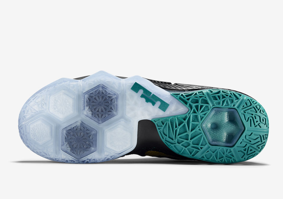 LeBron James Returns To High School With The Nike LeBron 12 Low "SVSM ...