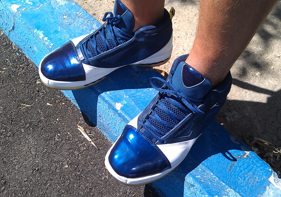 Jordan 16 - Complete Guide And History | SneakerNews.com