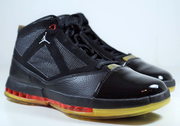 Jordan 16 - Complete Guide And History | SneakerNews.com