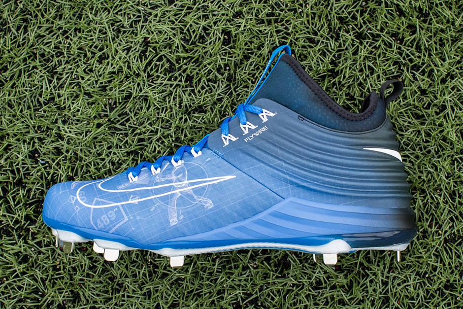 Nike Unveils New Signature Shoe For A Once In A Lifetime Athlete Mike ...