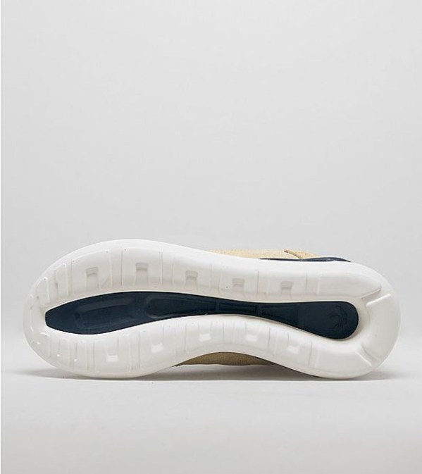 A New adidas Tubular Model Quietly Releases - SneakerNews.com