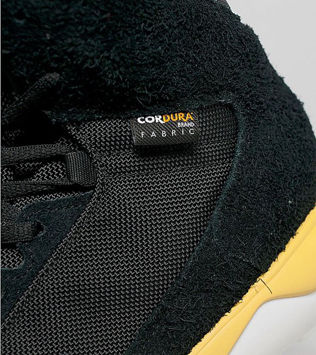 A New adidas Tubular Model Quietly Releases - SneakerNews.com