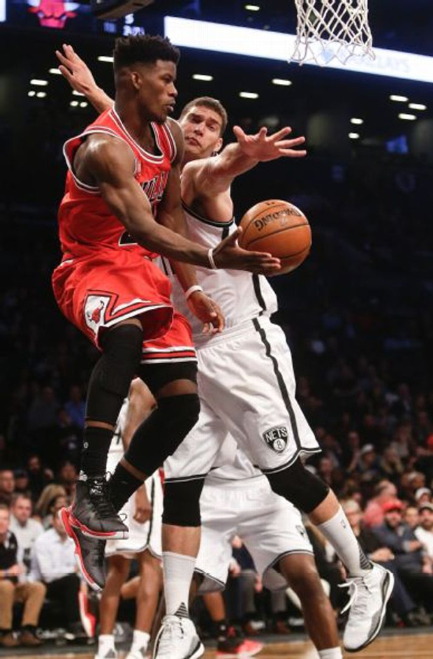 Here's A Look At Jimmy Butler's Jordan Brand PE - SneakerNews.com