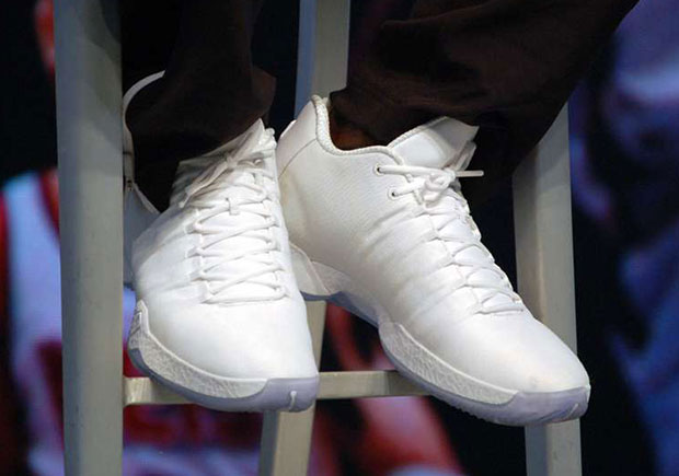 Jordan 29 Low White | SneakerNews.com