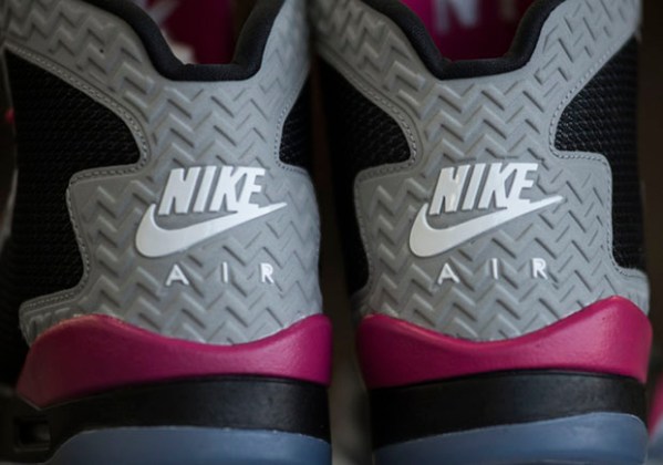 Girls Get Their Own Jordan Air Spike 40 - SneakerNews.com
