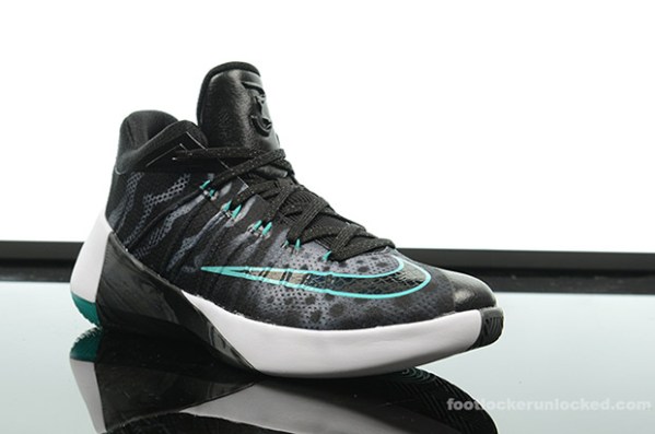Paul George Has His Own Nike Hyperdunk 2015 Low - SneakerNews.com