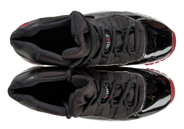 Michael Jordan's Game-Worn NBA Finals Air Jordan 11s From the 72-10 ...