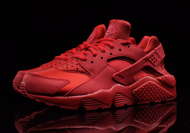 All-Red Nike Air Huaraches Are Here - SneakerNews.com