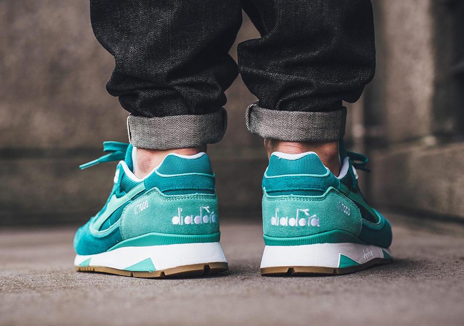 Diadora V7000 "Aqua" Pack - SneakerNews.com
