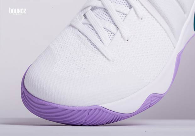 Kyrie 2 Easter - Release Details | SneakerNews.com